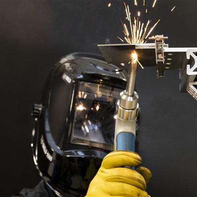 LightWELD 1500 Handheld Laser Welder - 5 Meter Cable | IPG Photonics Web Shop